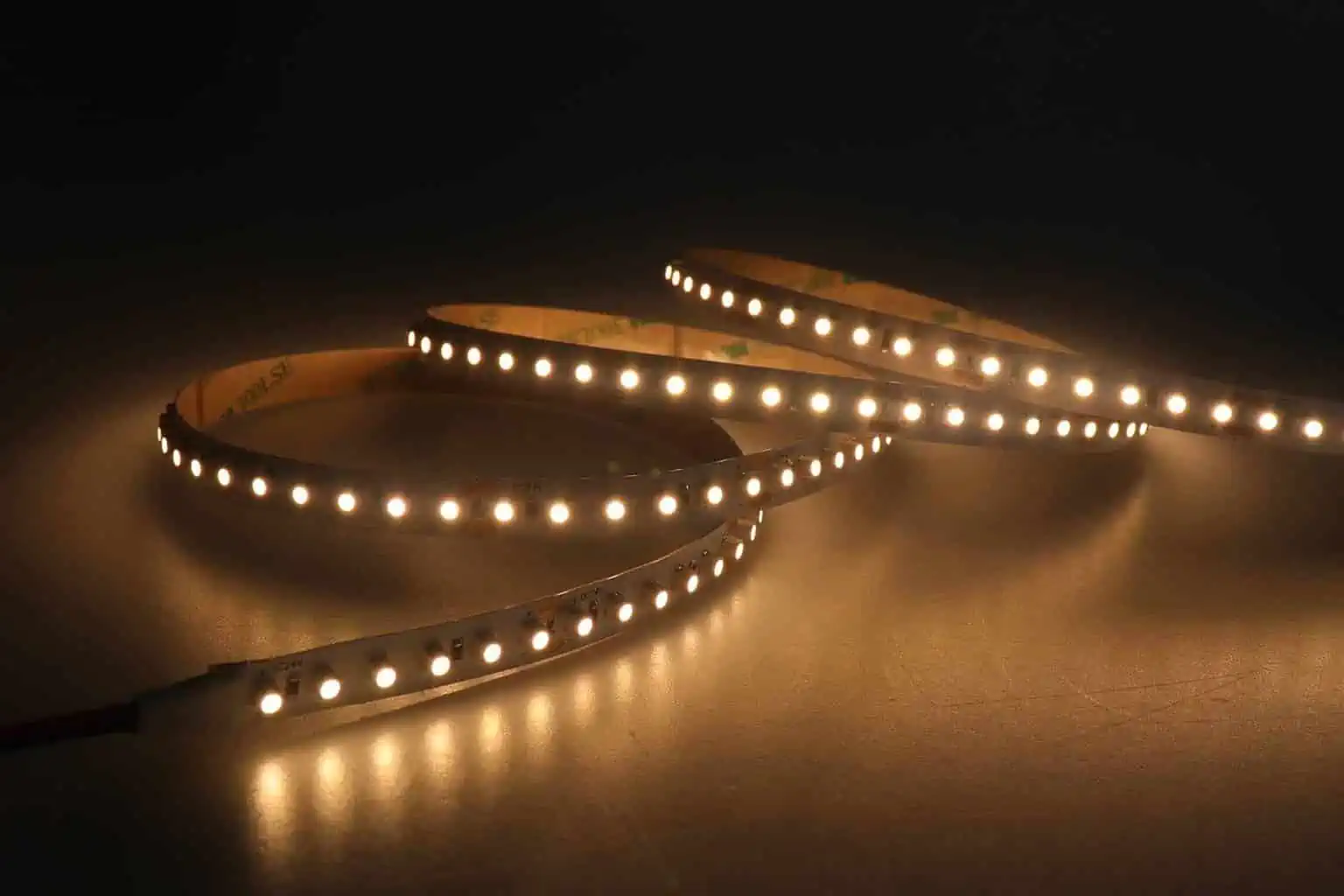 Special Beam Angle LED Strips – Narrow & Wide for Precise Lighting | LEDYi