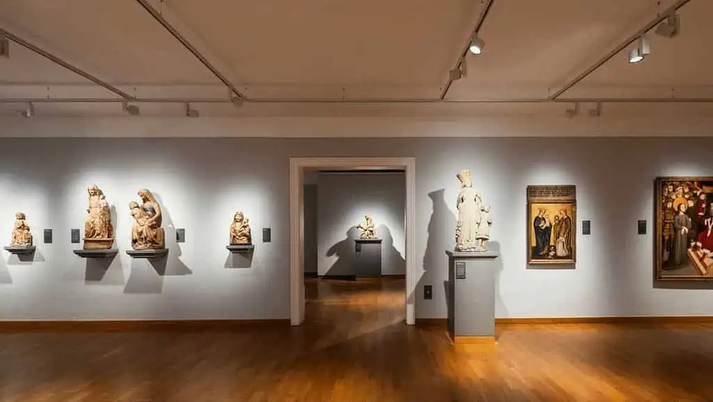 A Definitive Guide To Museum Lighting - LEDYi Lighting