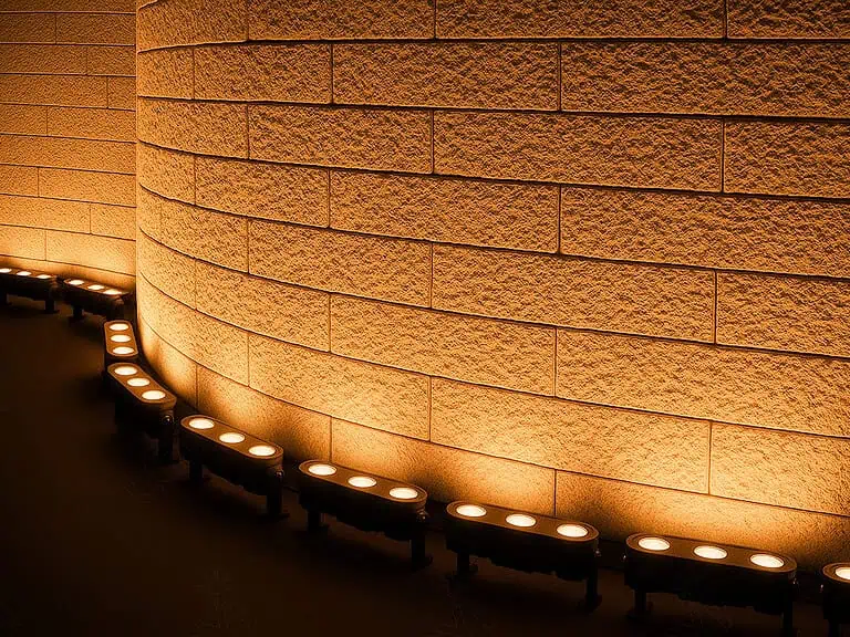 Dawl tal-Ħajt bil-Katina FW4636 - Dawl LEDYi